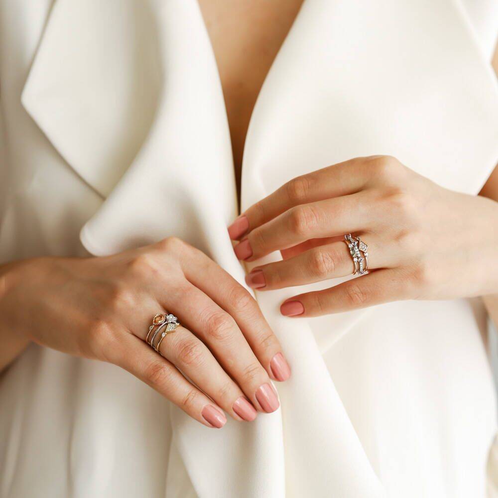 Gimlet 0.98 CT Multicolor Sapphire and Diamond Ring