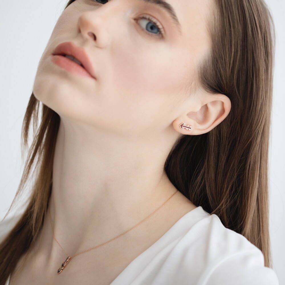 Malin Arrow Pırlanta Taşlı ve Bordo Mineli Küpe | Nev Jewellery